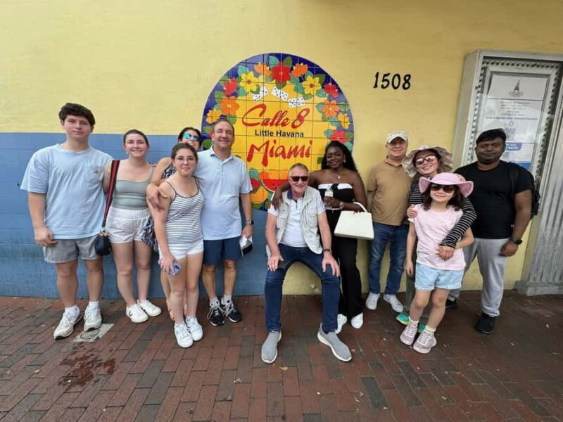 Miami Skyline Millionaire Cruise & Bus Tour 5 stops & Coffee - Key Points