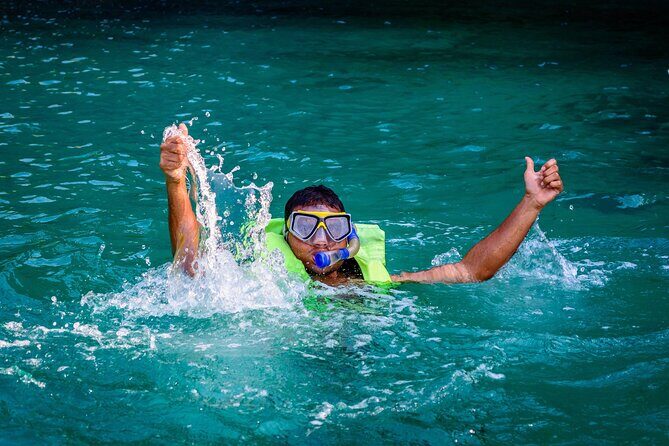 Miami: Snorkeling Adventure in Miami for Beginners Private Yacht - The Sum Up