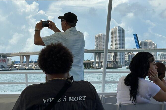 MIAMI: South Beach Cruise Millionaire Homes with Upgrade Options - Dining and Upgrade Options: Food on the Water and at Hard Rock