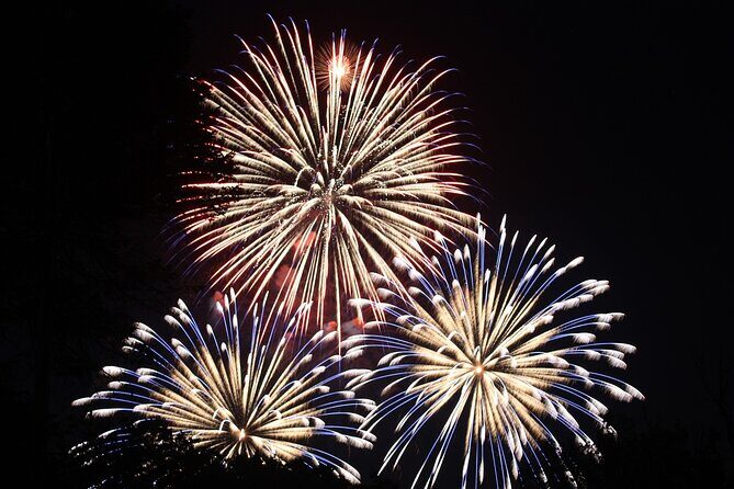 Miami South Beach July 4th Fireworks On Catamaran - An In-depth Look at the Fireworks Cruise Experience