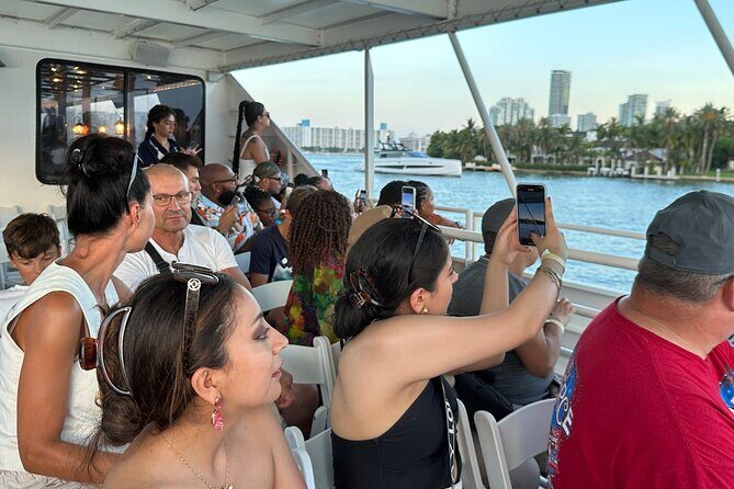 Miami Sunset Cruise with Millionaire Mansions on Biscayne Bay - FAQ