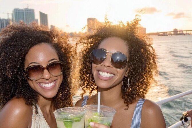 Miami Walking and Boat Tour  5-hour Combo Tour - Introduction to the Miami Combo Tour