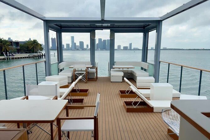 Miami Water Villa Private Luxury Yacht for rent Up to 35 Guests - Analyzing the Cost: Is It Worth It?