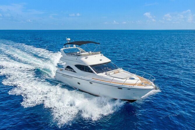 Miami Yacht Rental 55 ft + 2 Jet Ski | Miami Boat Rentals - Whats Included and Whats Extra?