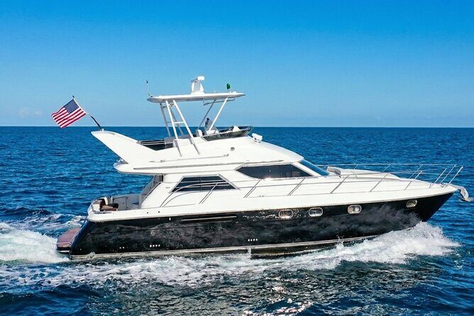 Miami Yacht Rental 58 ft +1Hr Free | Miami Boat Birthday - Key Points