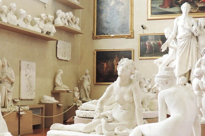 Michelangelos David Statue Fast Track Tickets - An Inside Look at the Experience