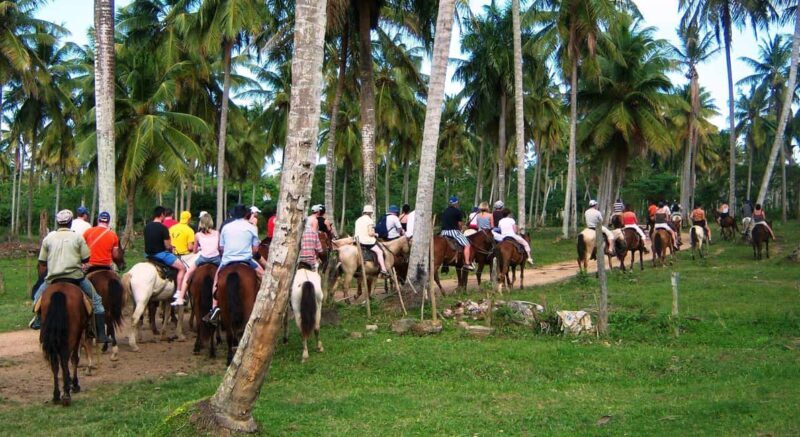 Miches: Laguna El Limón Kayak and Horseback Riding Tour - Key Points