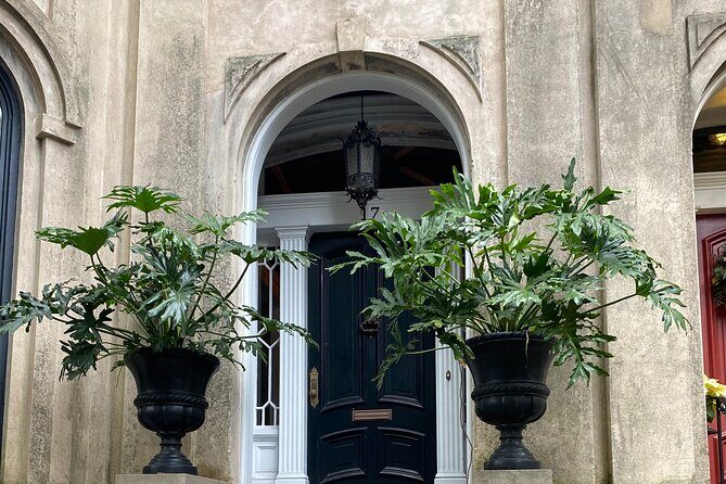 Midnight in the Garden of Good and Evil Walking Tour - Frequently Asked Questions