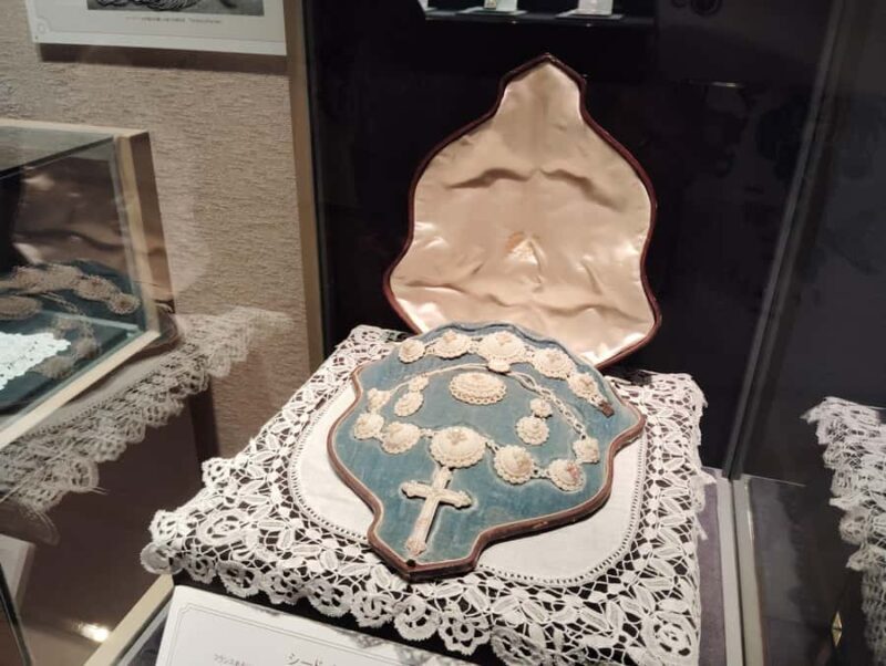 Mie: Mikimoto Pearl Island and the Birth of Cultured Pearls - A Deep Dive into the Pearl of Japan’s Coastline