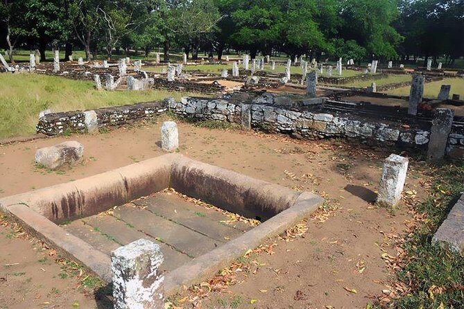 Mihintale TukTuk tour at Anuradhapura - In-Depth Look at the Itinerary