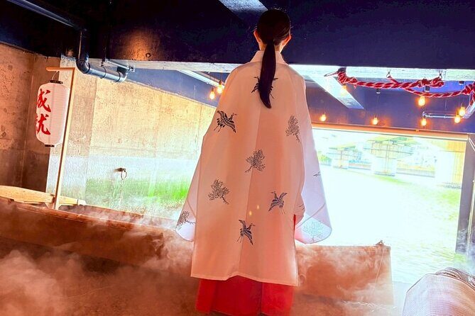 Miko Costume Experience in Tokyo at a Real Shinto Shrine - What Is the Miko Costume Experience?