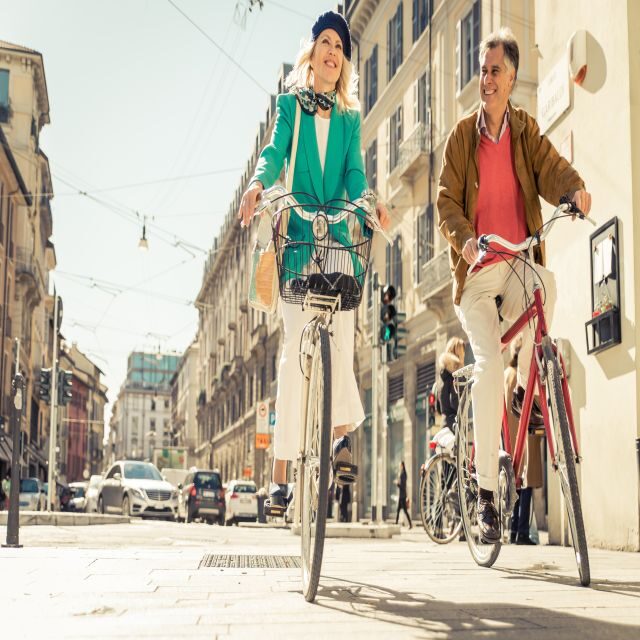 Milan: City Highlights Guided Bike Tour - Key Points