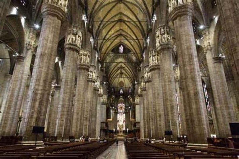 Milan: Duomo Tour with Priority Entry & Rooftop Access - What Makes This Tour Stand Out?