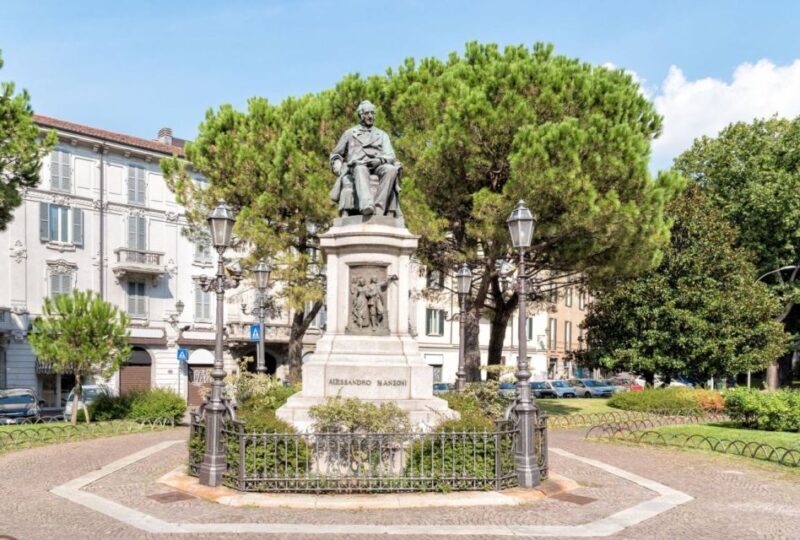 Milan Family Discovery Walk: Piazzas and Castles - Walking Through Milan’s Heart: What You Can Expect