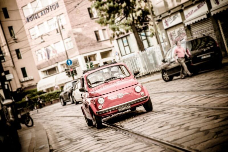 Milan: Fast Tour by Vintage Red Fiat 500 (30 mins, no stop) - The Route and Main Sights