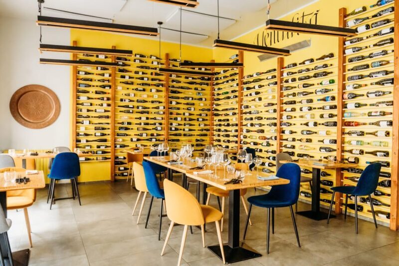 Milan: Fun Wine Tasting with an Italian Sommelier - Key Points