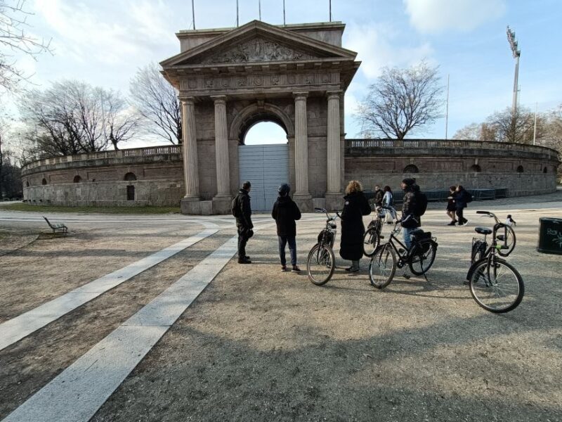Milan: Guided Bike Tour 3 hours & half - The Sum Up