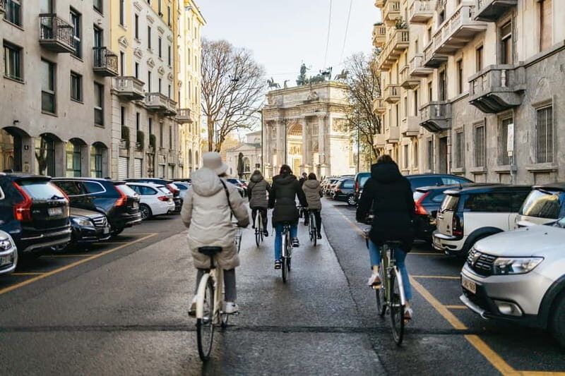 Milan: Hidden Gems Guided Bike Tour (ENG, NL) - Authenticity and Unique Encounters