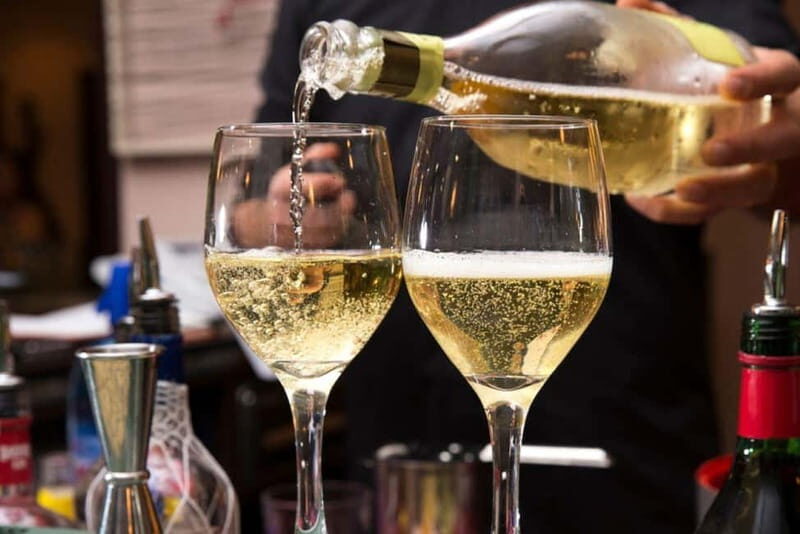 Milan: Lake Iseo & Franciacorta Wine Region with Cruise - Key Points