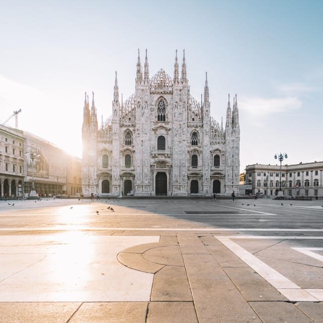 Milan: Leonardo Da Vinci and Hidden Courtyards Private Tour - Key Points