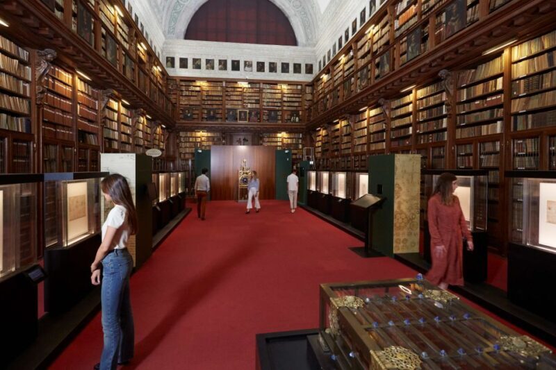 Milan: Pinacoteca Ambrosiana and San Sepolcro Crypt Ticket - What Reviews Tell Us