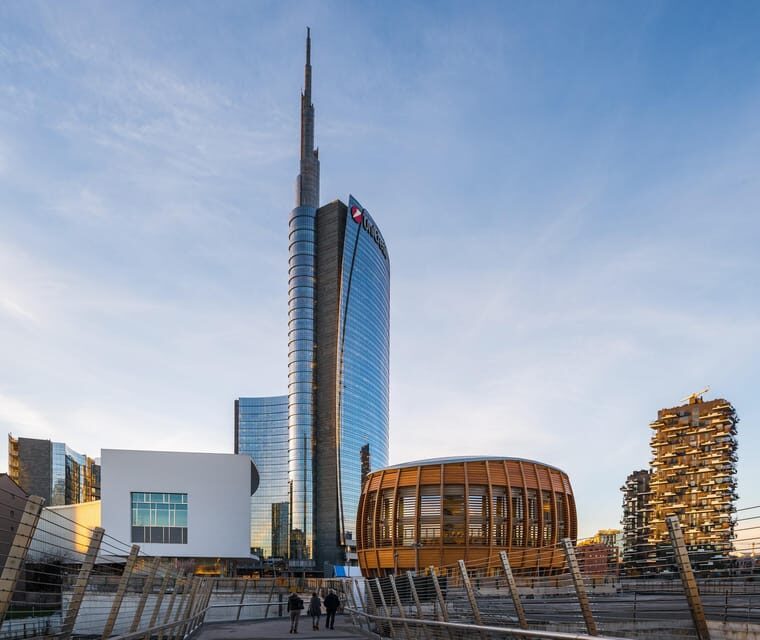 Milan private guided city tour - The Heart of Milan: Landmarks and Main Attractions