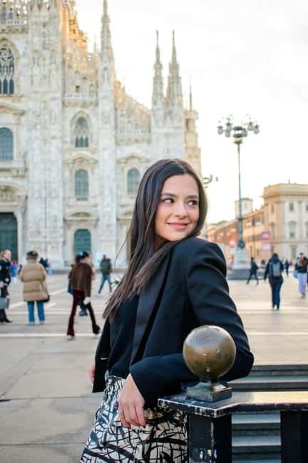 Milan: Private Photo Shoot with a Professional Photographer - FAQs