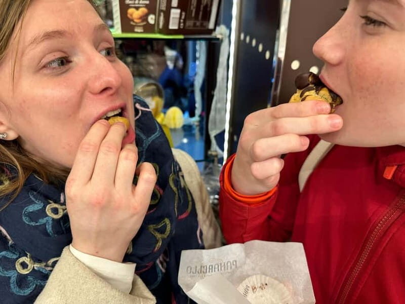 Milan: Street Food Tour with Tastings and Local Guide - The Group Size and Atmosphere