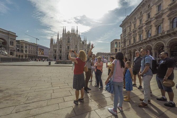 Milan Super Saver: Skip-the-Line Duomo and Rooftop Guided Tour - Practical Tips for the Tour