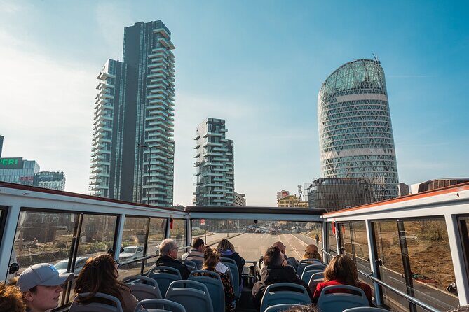 Milan Super Saver: Skip-the-Line Duomo and Rooftop Guided Tour - Authentic Experiences and Authentic Insights