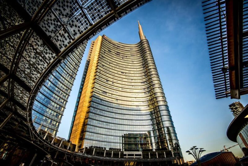 Milano: 2-Hour Private City Highlights Kickstart Tour - Key Points: