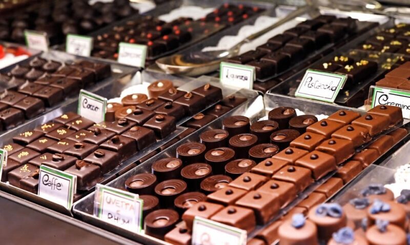 Milano Audio Guided Tour with Food Tasting box - FAQ