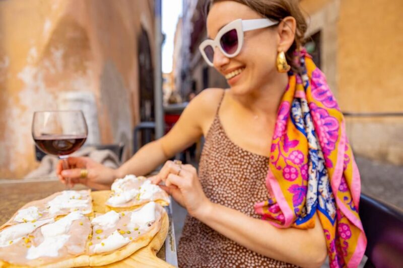 Milano: Brera District Street Food and Drinks Private Tour - Tasting Milan: Food and Drinks That Tell a Story