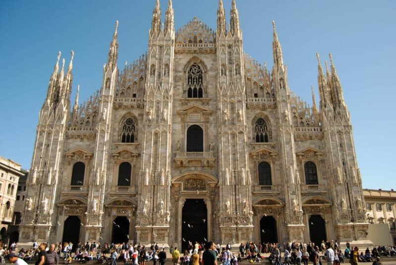 Milano: Highlights Private Tour, Duomo, Castle & Gelato - Frequently Asked Questions