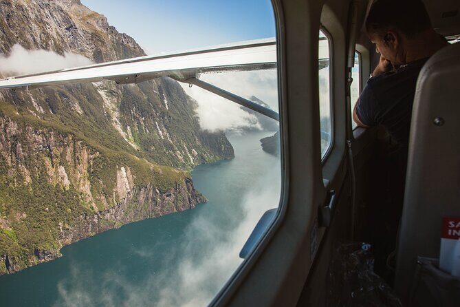 Milford Sound Cruise with Round-Trip Flights from Queenstown - An In-Depth Look at This Milford Sound Tour