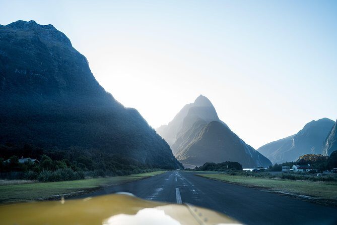 Milford Sound Glacier Flight & Cruise from Wanaka - Who Will Love This Tour?
