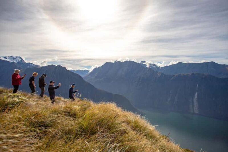 Milford Sound Heli | 1.5hr with Alpine & Earnslaw Landing - FAQ