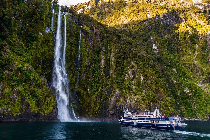 Milford Sound Luxury Lunch Cruise onboard The Fiordland Jewel - The Sum Up