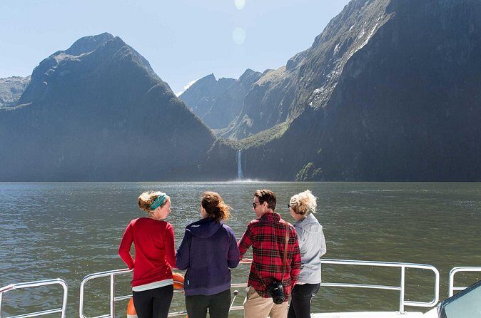 Milford Sound Nature Cruise and Self-Guided Scenic Track Walk - Who Should Consider This Tour?