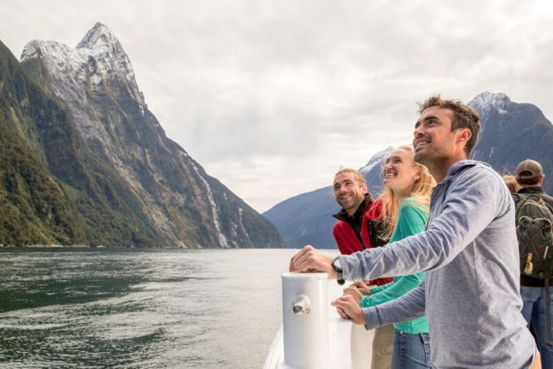 Milford Sound: Nature Cruise - Grand Views & Optional Lunch - Food & Beverage Options