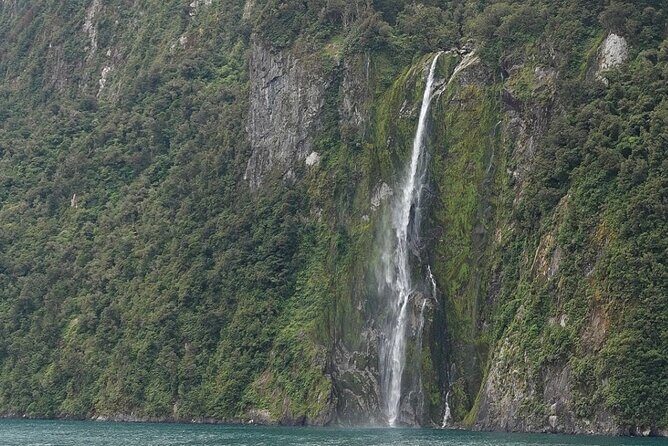 Milford Sound Private Day Trip from Queenstown via Te Anau - Frequently Asked Questions