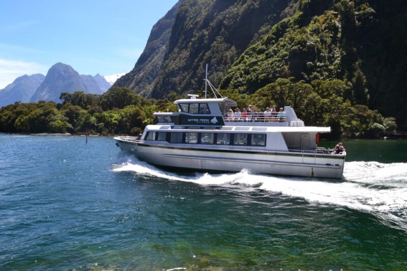 Milford Sound: Small-Group Tour from Te Anau - The Sum Up