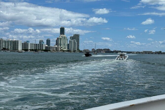 Millionaire Homes Miami Favorite Boat Cruise - The Sum Up