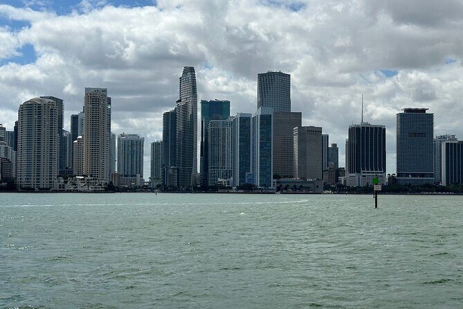 Millionaire Homes Miami Favorite Boat Cruise - Frequently Asked Questions