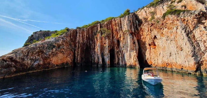 Milna: Boat Trip to Hvar and Red Rocks - The Value of This Experience