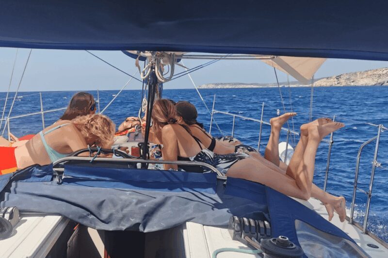 Milos: Full-Day Sailboat Cruise with Food and Open Bar - An In-Depth Look at the Milos Full-Day Sailboat Experience