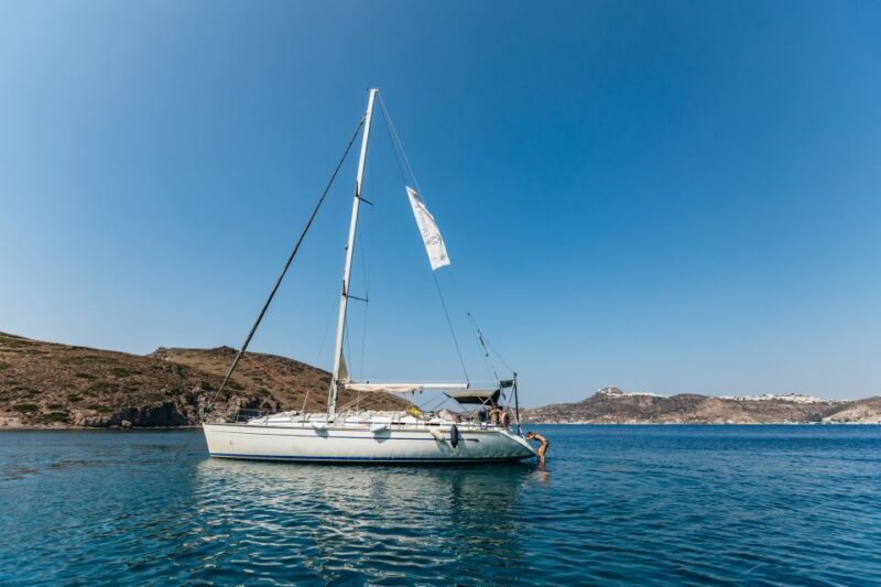 Milos: Kleftiko Cruise with Meal, Drinks and Photos at Sykia - A Closer Look at the Milos Kleftiko Cruise