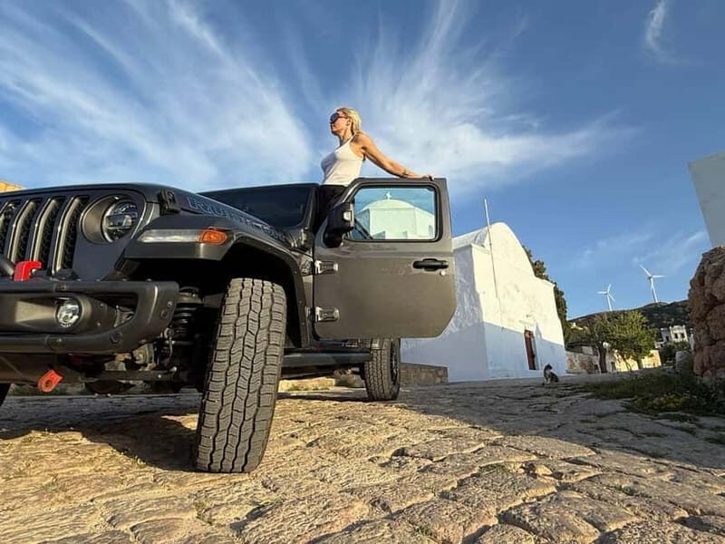 Milos: Luxury Sunset Jeep Safari with Picnic - Key Points