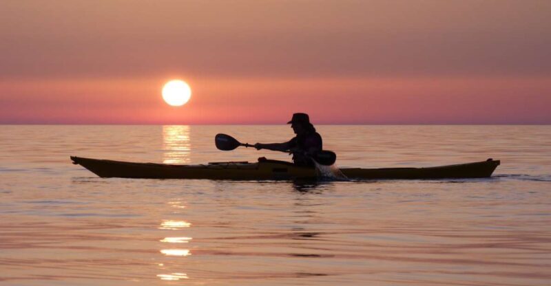 Milos: Sea Kayaking Trip at Sunset with Snack - FAQ