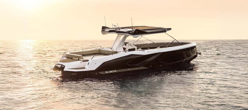 Milos: Small Group Yacht TourKleftiko Sarakiniko Poliegos - Analyzing the Cost: Value for Money